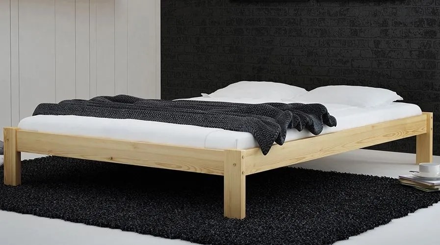 ImportWorld Dřevěná postel Izmael 140x200 + rošt ZDARMA (Barva dřeva: Borovice)
