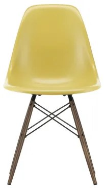 Eames Fiberglass chair DSW tmavě lakovaný javor okrová Vitra