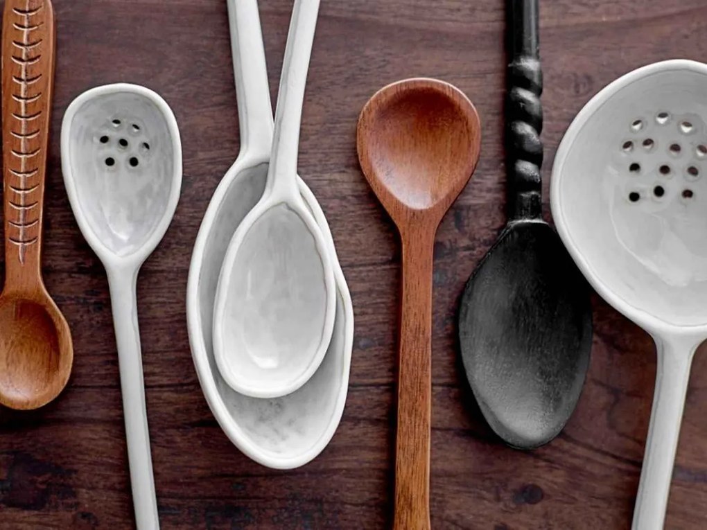 Dřevěná lžička Kerrie Spoon Mango 16,5 cm Bloomingville