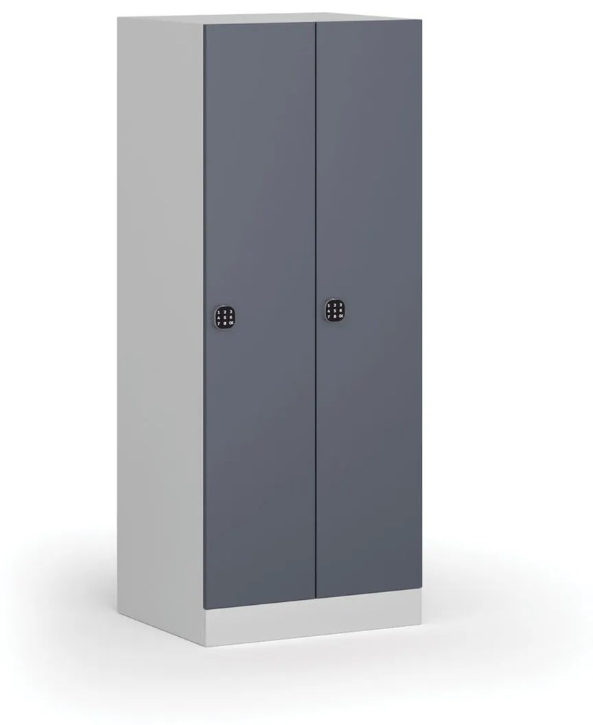Šatní skříňka snížená, 2 oddíly, 1500 x 600 x 500 mm, kódový zámek, béžové dveře