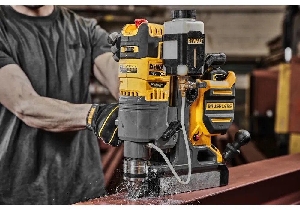 Aku pravoúhlá vrtačka DeWALT DCD444N s vysokým kroutícím momentem 18V