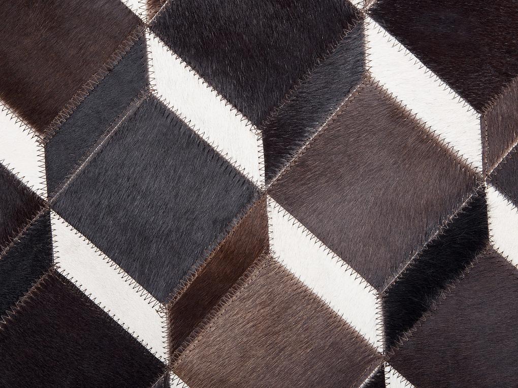 Kožený koberec hnědý ⌀ 140 cm ALPKOY Beliani