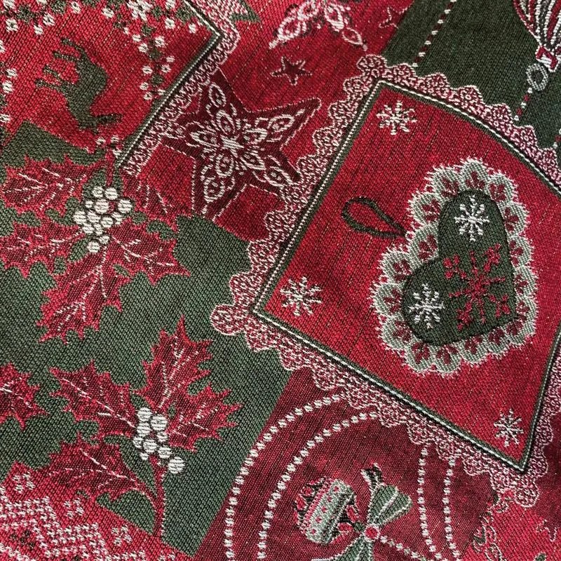 SCANquilt ubrus MOTIV LUREX vánoční patch červenozelená 120 x 150 cm