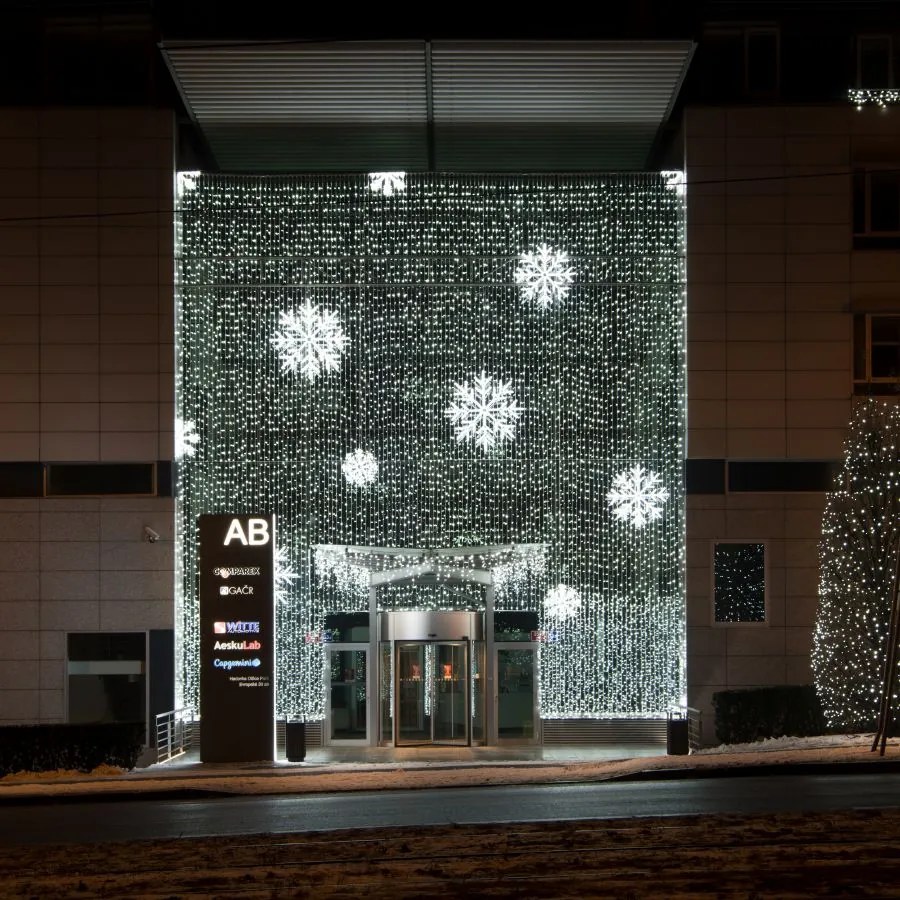 Easy Fix LED světelný závěs venkovní, 100 × 1200 cm, ledově bílá s FLASH, 1200 diod, bílý kabel, IP67, prodlužovací