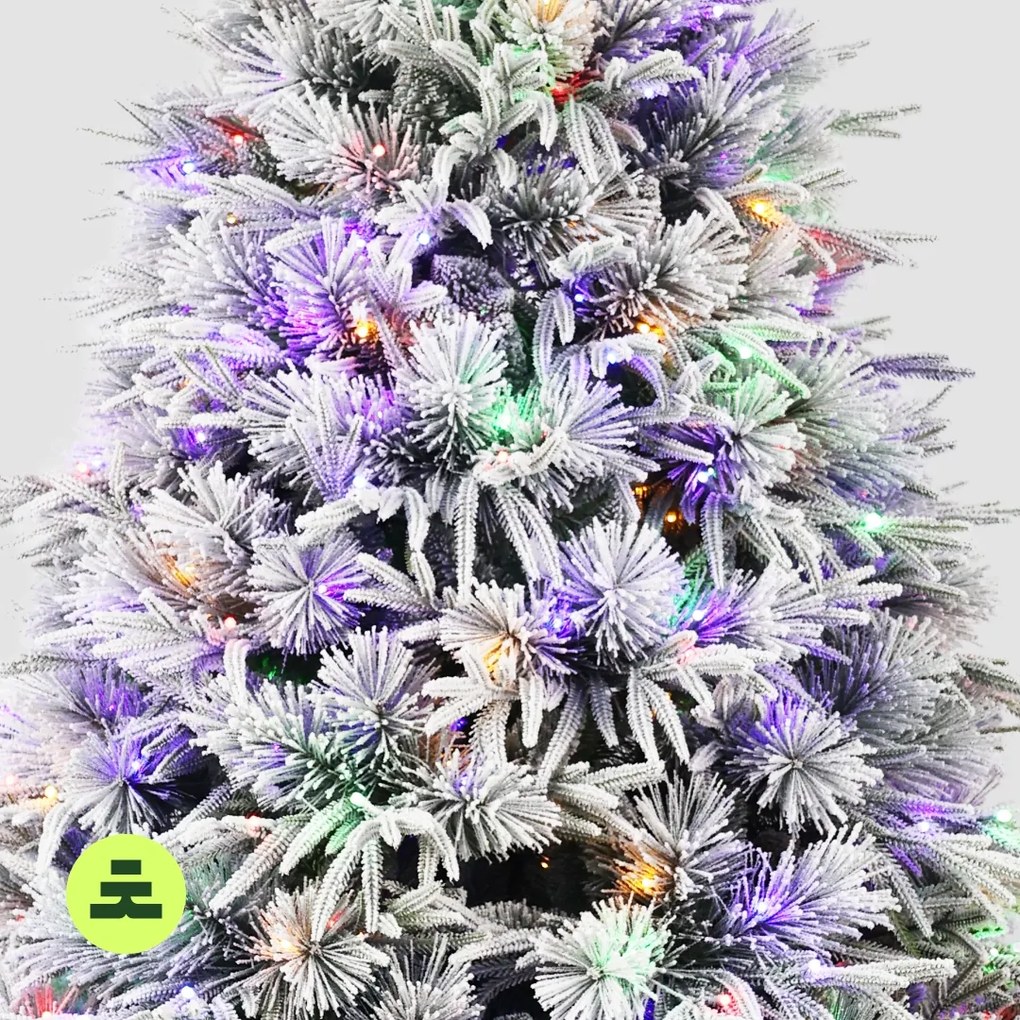 Borovice Bílá 520 LED 210 cm