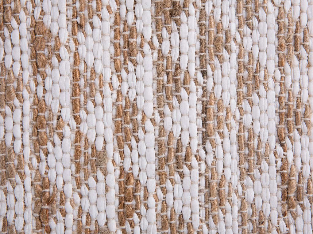 Béžový geometrický koberec 140x200 cm TUNCELI Beliani