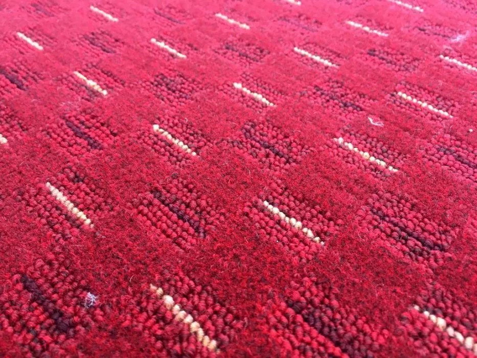 Vopi koberce Kusový koberec Valencia červená - 50x80 cm