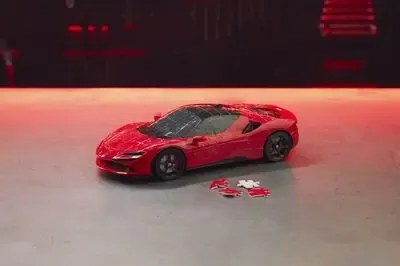 Ravensburger Ferrari SF90 Stradale / 3D Puzzle / od 8 let
