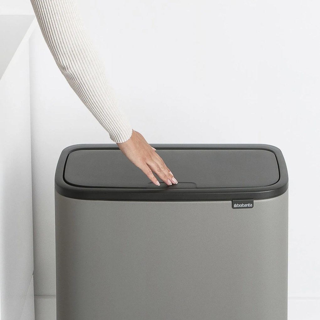 Brabantia BO Touch Bin minerální sv. šedá