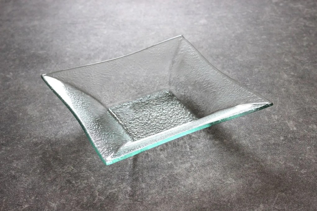 BDK-GLASS Čirá skleněná mísa CUBO 26x26cm