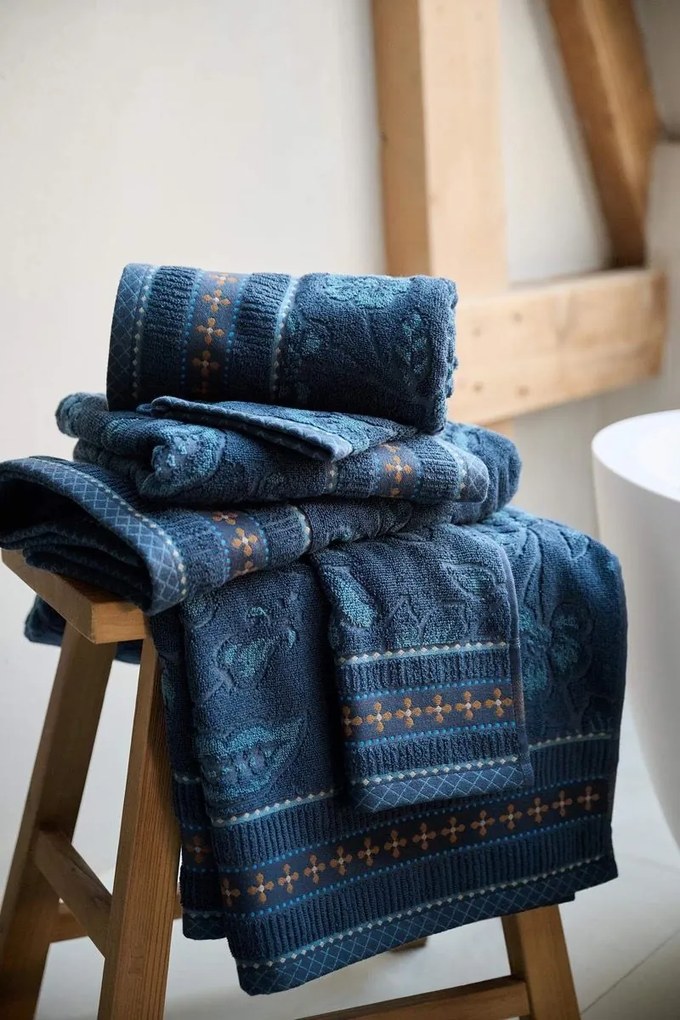 Pip Studio ručníky z bavlněného froté Jasmine Jacquard, tmavě modré (Luxusní ručníky z bavlněného froté v designu Jasmine Jacquard v tmavě modré)