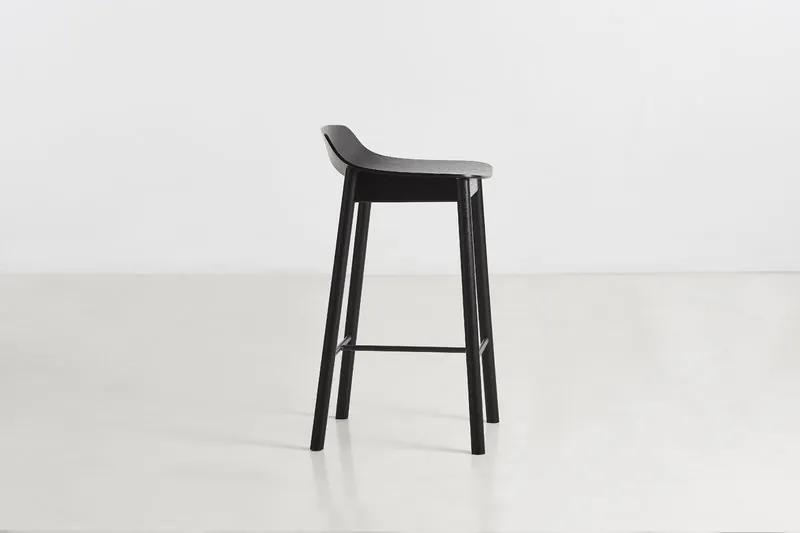Barová židle "Mono", 65 cm, 2 varianty - Woud Varianta: jasan, černá barva