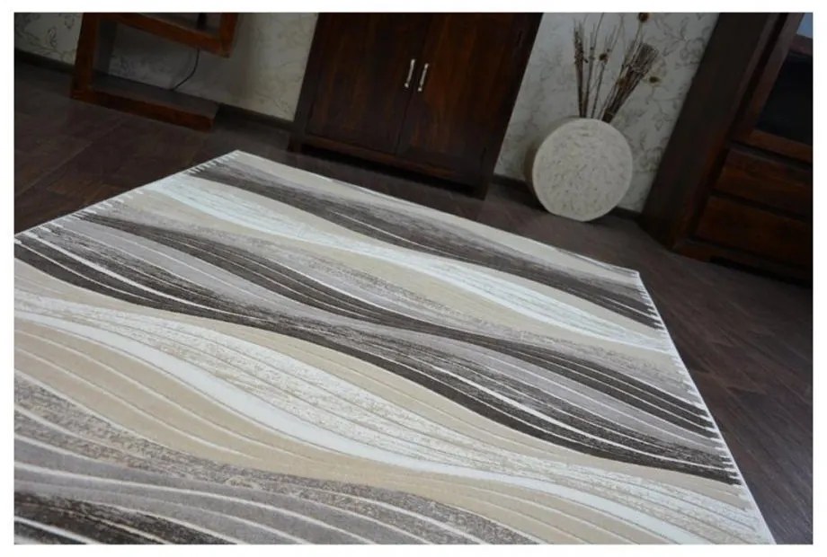 Luxusní kusový koberec Roderik béžový 133x190cm