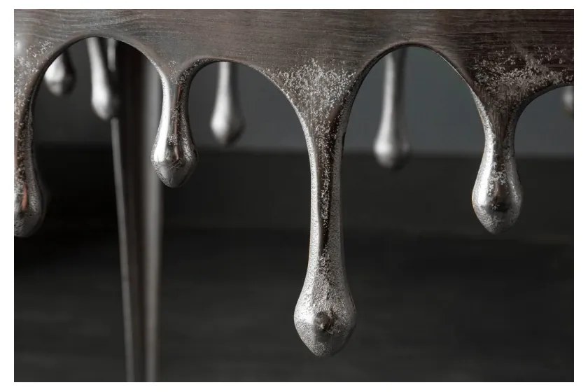 Massive home | Designový odkládací stolek LIQUID LINE L 50 CM stříbrný