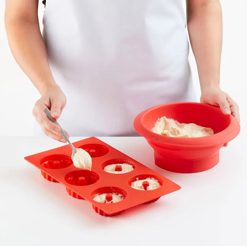 Forma na mini bábovky 6 ks Lékué Cup mini savarin