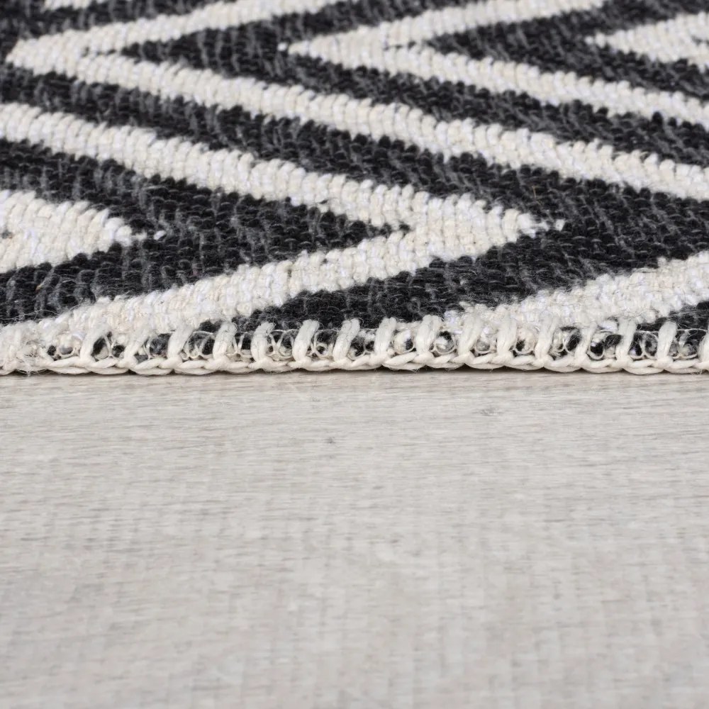 Flair Rugs koberce Kusový koberec Deuce Teo Recycled Rug Black - 120x170 cm