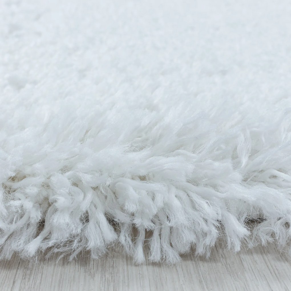 Ayyildiz, Kusový koberec Fluffy Shaggy 3500 white, 240x340, bílá, ložnice
