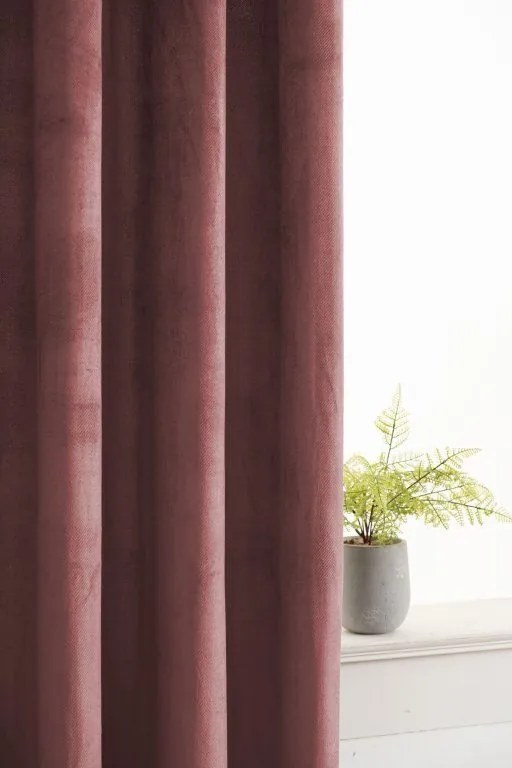 Zatemňovací závěs ELVIO VELVET 140x250 cm, starorůžový Zavěšení: Kovové kroužky
