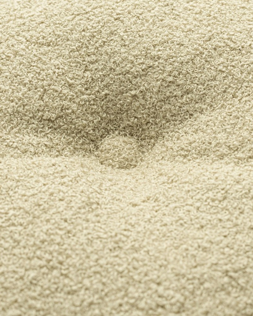 Sametový polštář s knoflíkem barva béžová látka pletený vzor