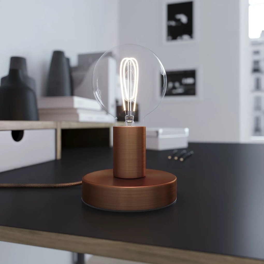 creative cables Kovová stolní lampa Posaluce Barva: Matný bronz