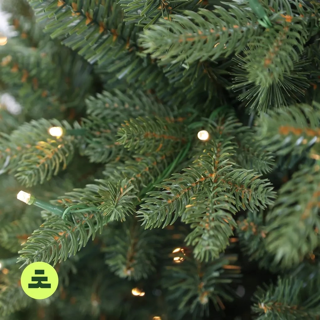 Smrk Přírodní 270 LED 150 cm