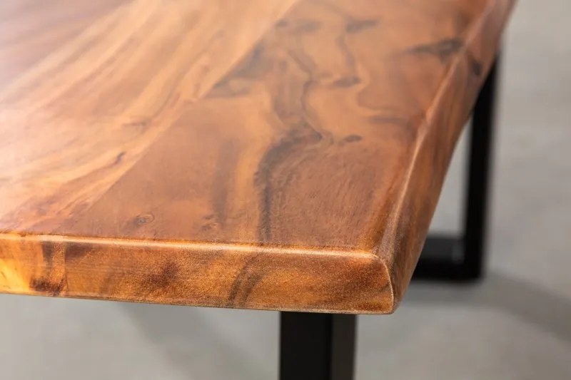 Designový konferenční stolek Massive, 120 cm akácie