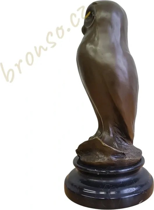 Art Deco bronzová socha sovy na mramorovém podstavci – signovaná, číslovaná sběratelská dekorace