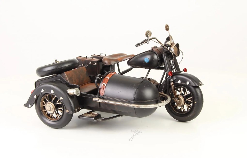 Plechový model - Motocykl se postranním vozíkem