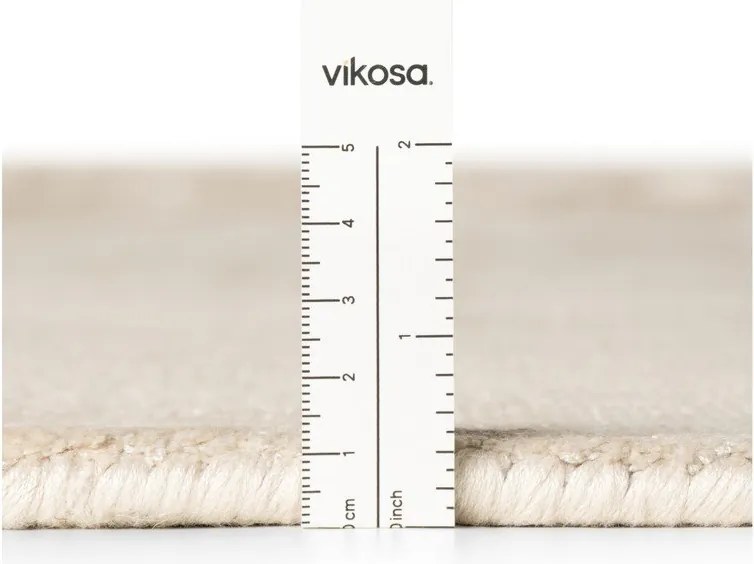 Slonovinový ručně tkaný koberec z viskózy 200x300 cm Noemi – Vikosa
