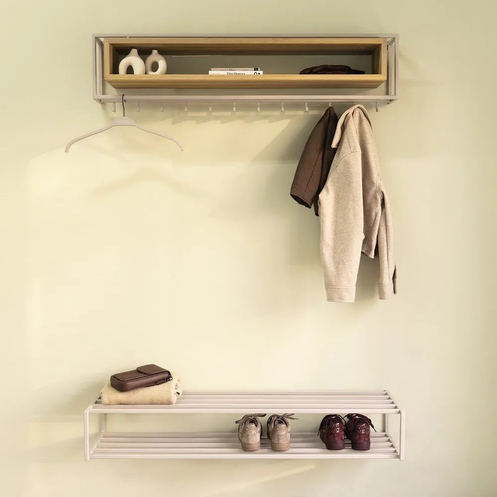 Nástěnný věšák z dubového dřeva v přírodní barvě/taupe s poličkou 118 cm School – Spinder Design