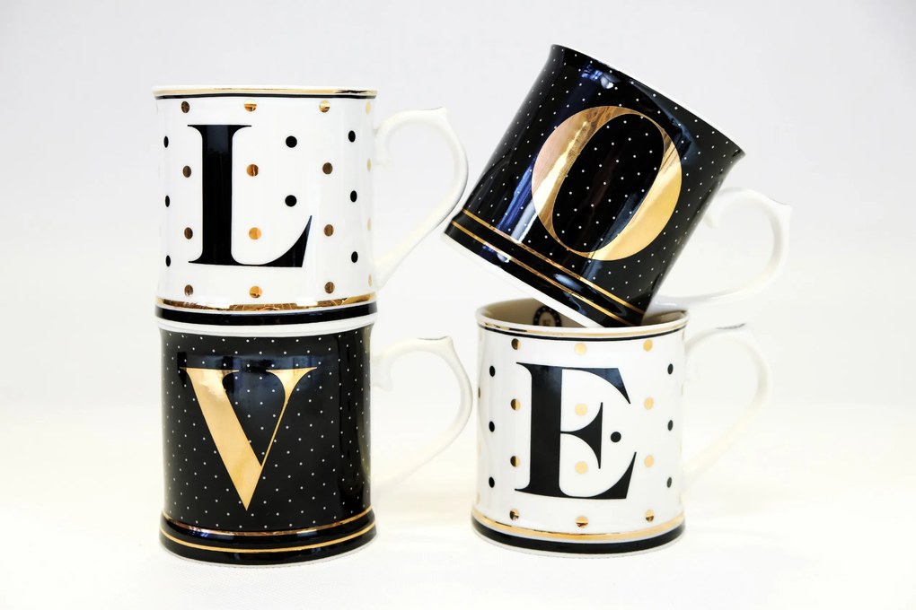 Home Elements Porcelánový hrnek 370 ml písmena: A