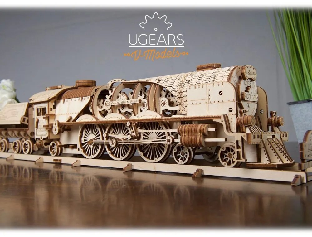 Ugears 3D dřevěné mechanické puzzle V-Express parní lokomotiva 4-6-2 s tendrem