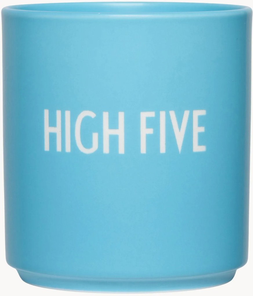 Hrnek's nápisem Favourite High Five