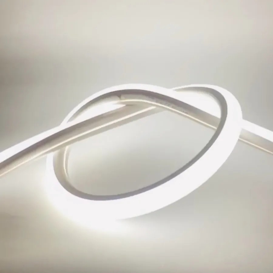 Easy Fix LED Neon hadice venkovní, 50 m, D-TYP jednostranný, ledově bílá, 3000 diod, bílý kabel, IP67, cívka
