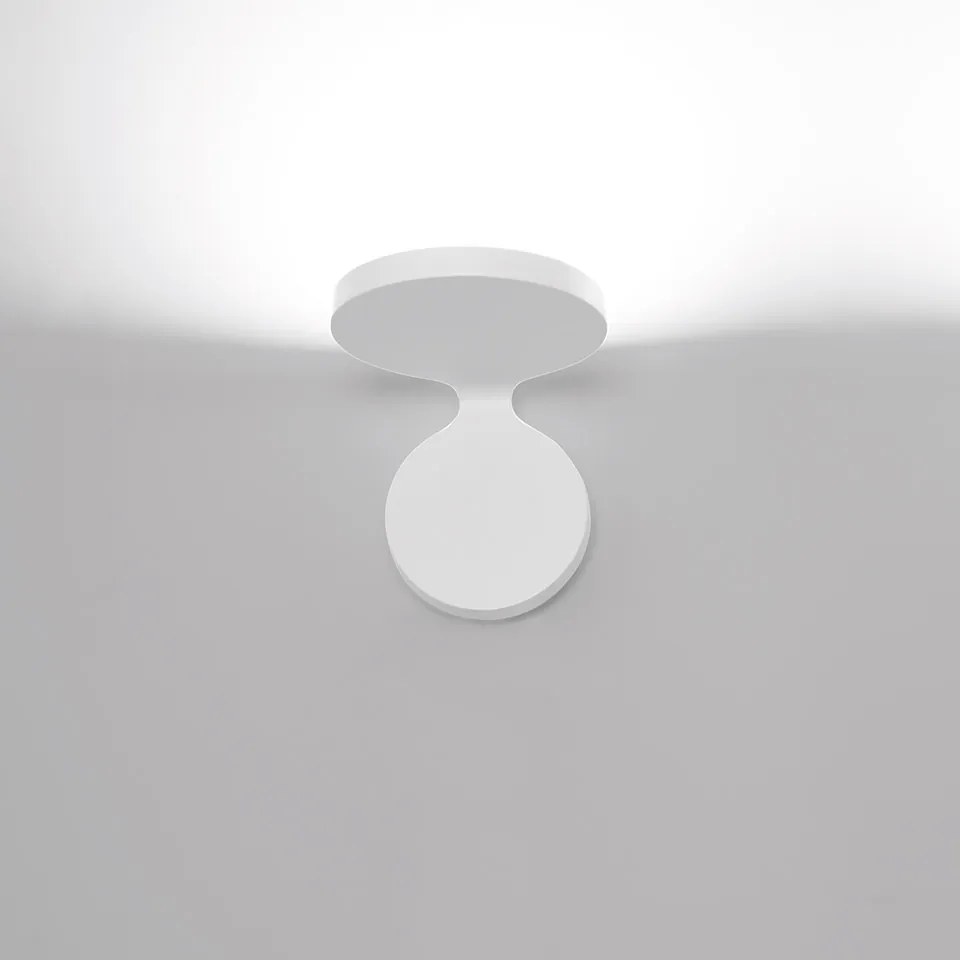 Artemide 1614010A Rea 12 White, nástěnné svítidlo pro nepřímé osvětelní,  15W LED 3000K, šířka 12cm