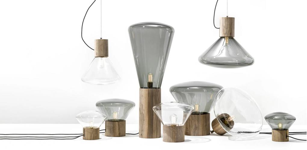 Designová lampa Brokis Muffins Wood 04 PC853 Barva skla: Fialová - transparentní sklo, Barva el. vedení: Textilní kabel -  žlutý, Dřevo: dub evropský - surový (CCS657)