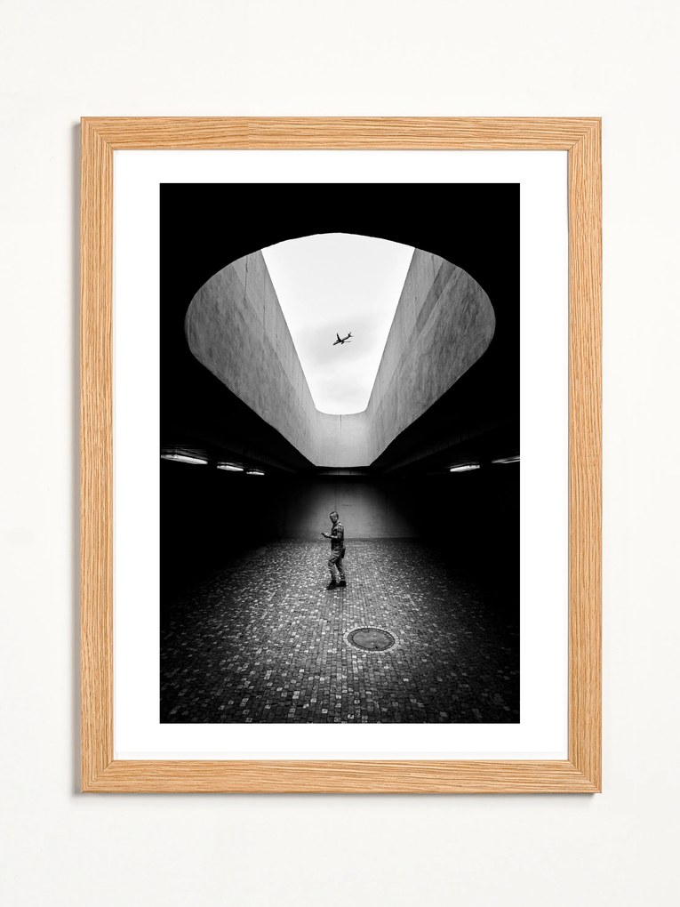 Jan Křikava | Pod betonovou oblohou Rám: Černý, Velikost: 70 x 50 cm
