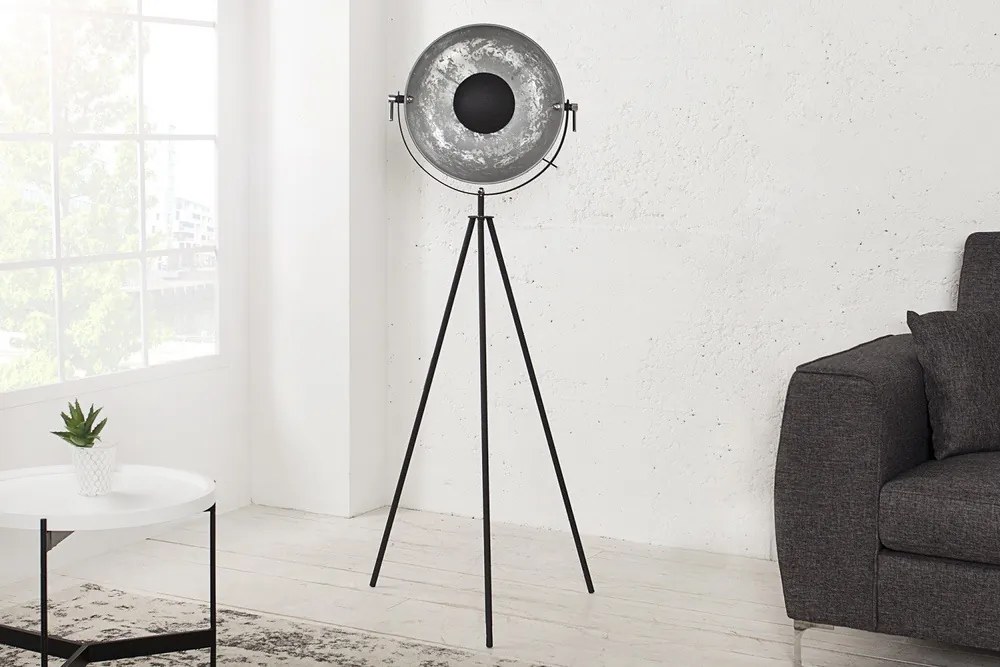 Designová stojanová lampa Atelier 145 cm černo-stříbrná