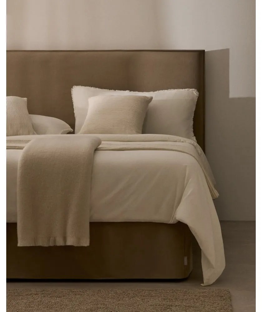 Taupe čalouněné čelo postele 180x118 cm Jaira – Kave Home