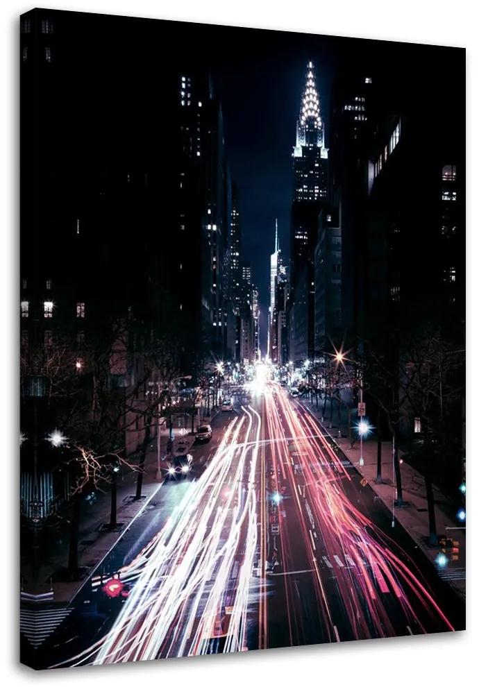 Gario Obraz na plátně Osvětlená městská ulice - Dmitry Belov Rozměry: 40 x 60 cm