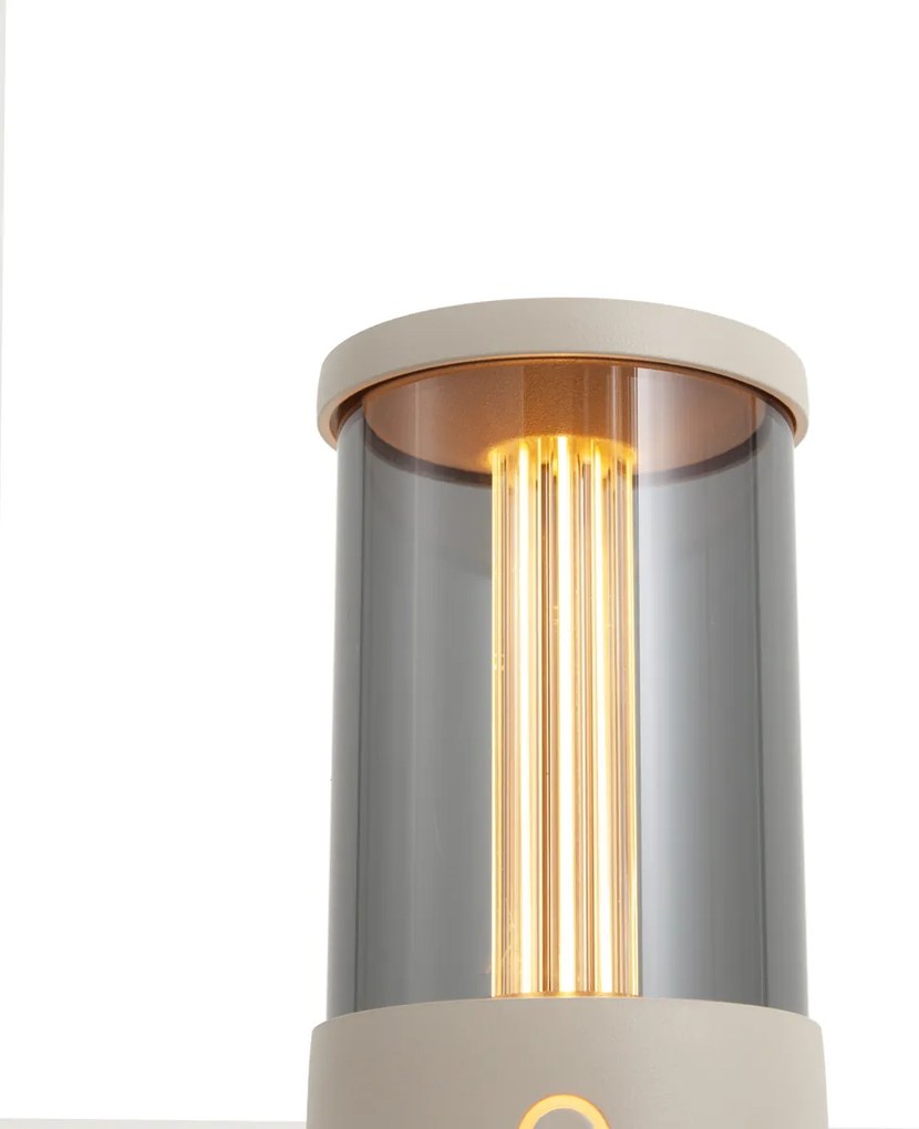 Venkovní stolní lampa béžová dobíjecí vč. nabíjecí stanice IP65 - Grill