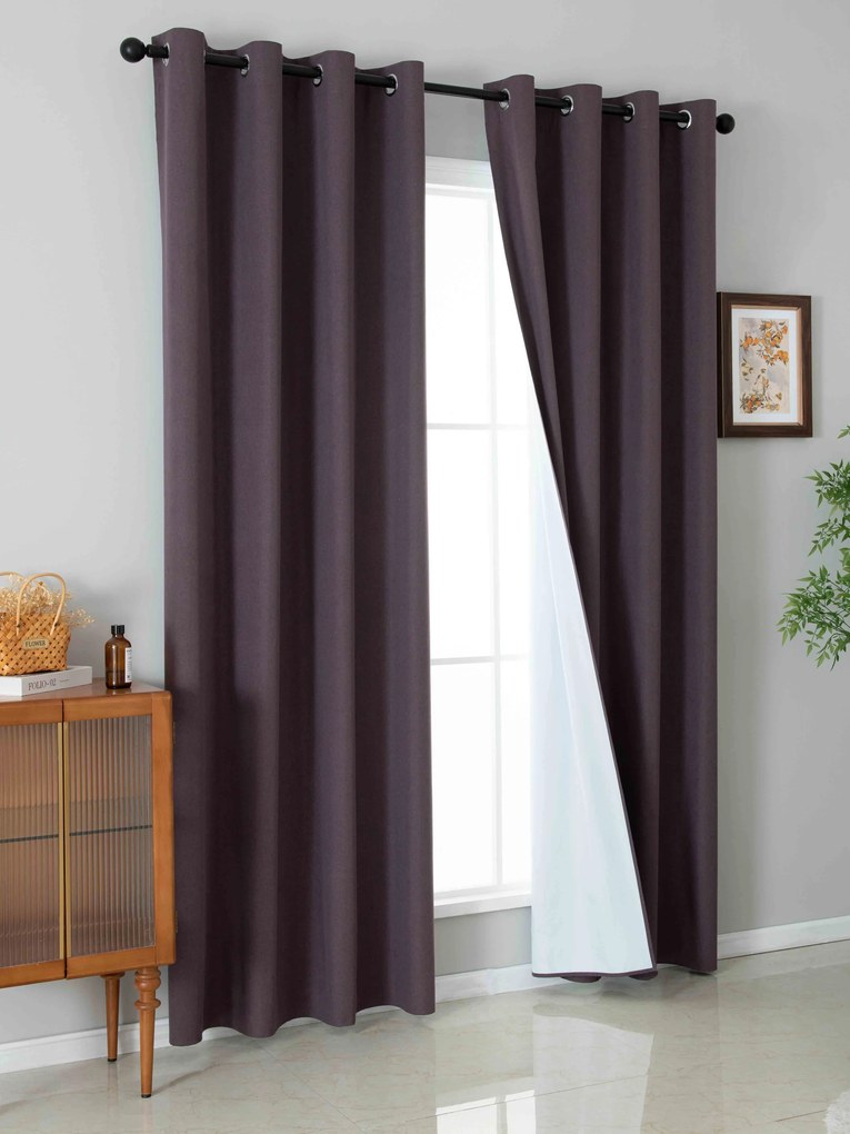 MK Lůžkoviny Blackout závěsy Oliver tmavě fialová – 140 × 280 cm (2 ks)