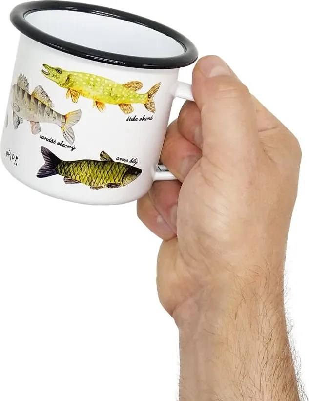 Smaltovaný hrnek Ryby, 330 ml – bílý, s autorskou ilustrací ryb, retro design