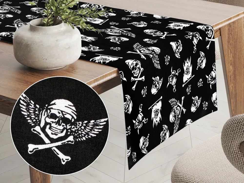 Biante Dětský bavlněný běhoun na stůl Sandra SA-104 Bílé pirátské lebky na černém 35x140 cm