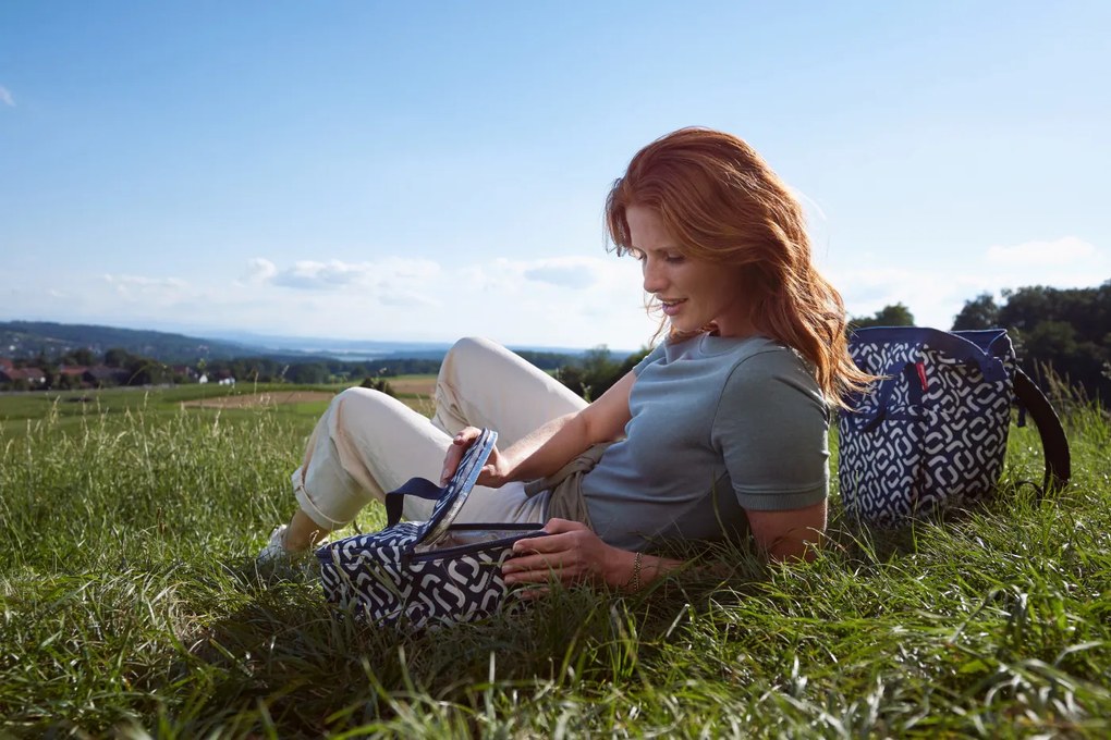 Chladící taška Coolerbag Pocket s barevnými tečkami M černá