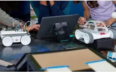 Sphero RVR+ programovatelné robotické auto