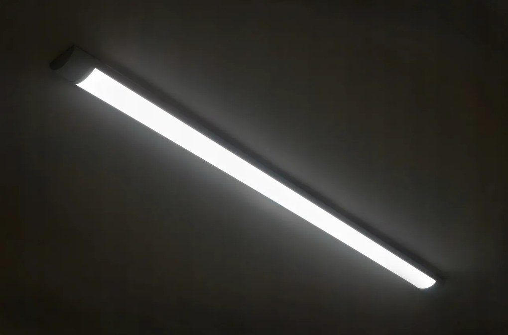 BERGE 4x LED svítidlo 150 cm - 50W - IP44 - studená bílá