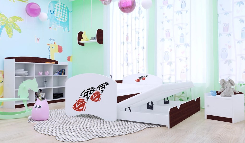 Svět pokojů Dětská postel Kevin pro dvě děti - závod F1 + matrace zdarma Barva: Oranžová, Rozměr: 160x80 cm, Zábrana: NE