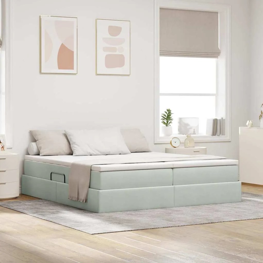 Postel s úložným prostorem a matrací Světle šedá 200 x 200 cm 3370367
