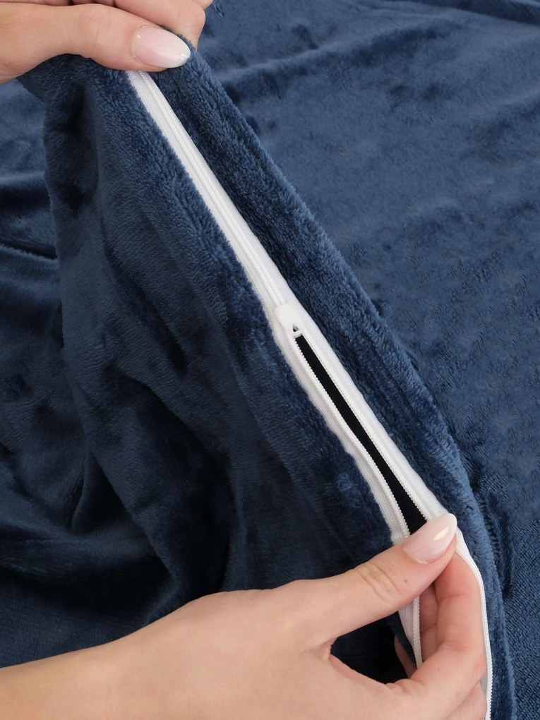 Povlečení mikroplyš Exclusive – Laura námořnická modrá